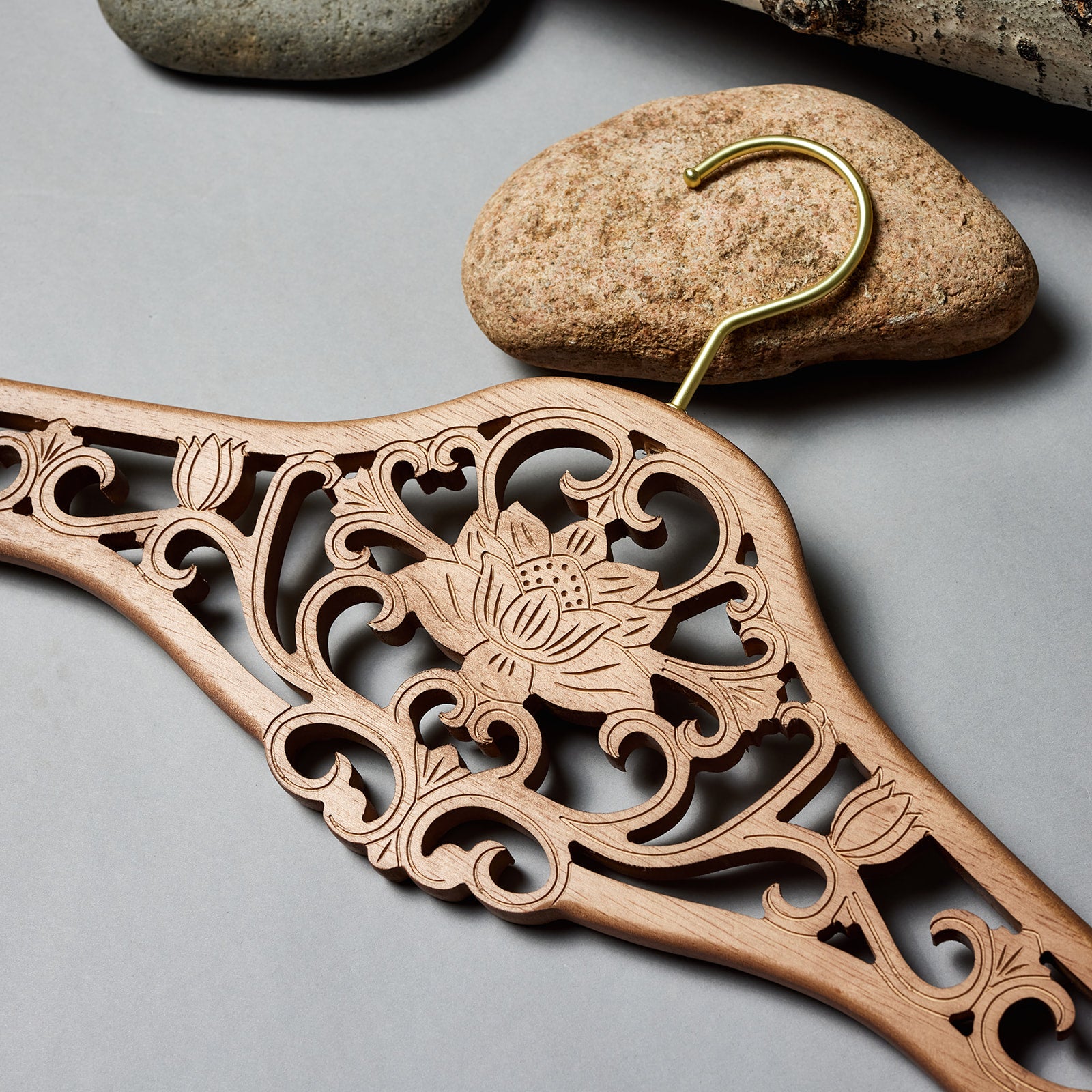 Hangers – Radiant Home Products